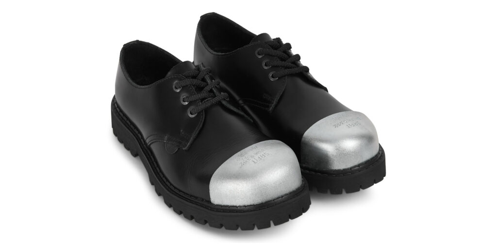 EXTERNAL STEEL TOE CAP SHOES the Original Tracker Shoe